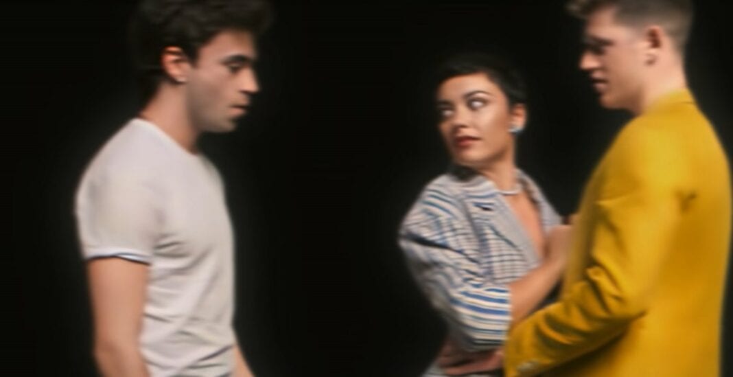 ARI ELITE: storia del personaggio, spoiler, relazioni e news