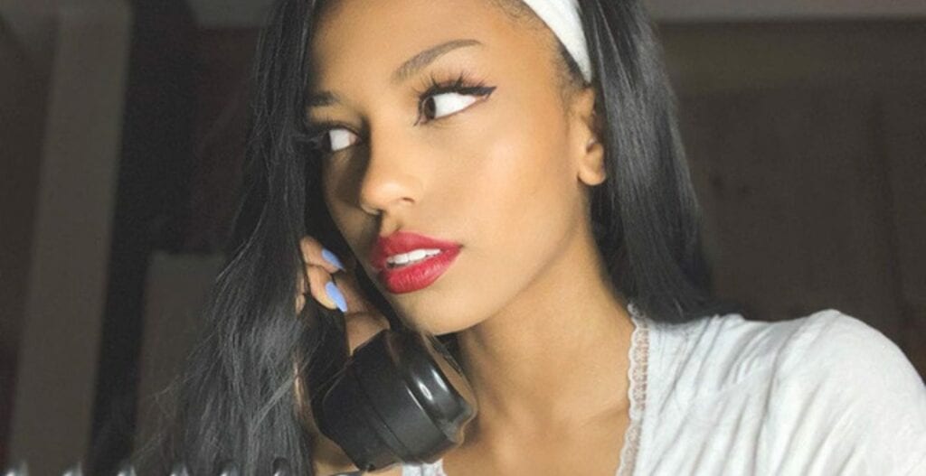 Chi è Savannah Smith, Monet in Gossip Girl: età e Instagram