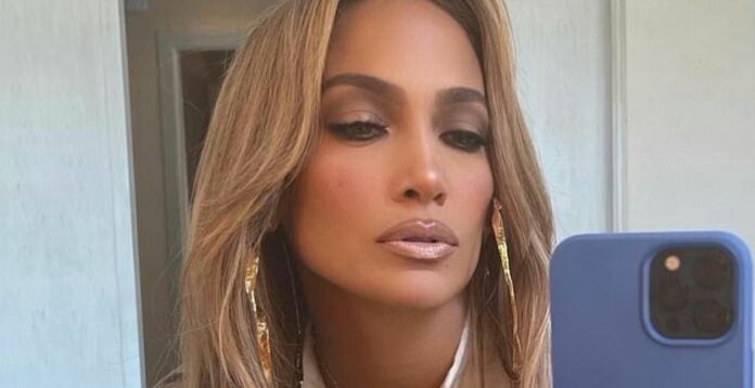 Jennifer Lopez: età, altezza, fidanzato, Instagram e film