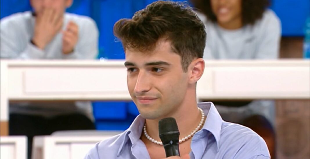 Chi è Gianmarco Petrelli di Amici 22: età, altezza e Instagram