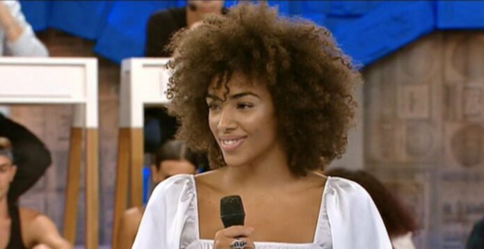 Chi è Megan Ria di Amici 22: età, altezza e Instagram