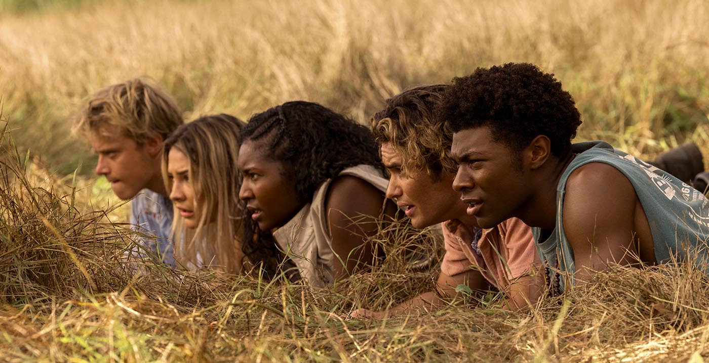 Una foto di Outer Banks 3 anticipa un legame tra JJ e Kiara