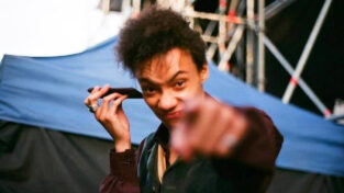 Chi è Kit Young, Jesper in Tenebre e Ossa: età e Instagram