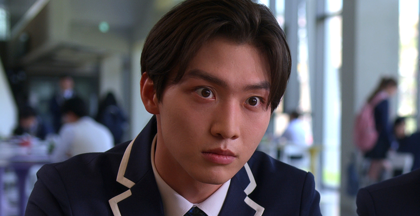 Sang Heon Lee ha vissuto male il primo giorno di XO Kitty