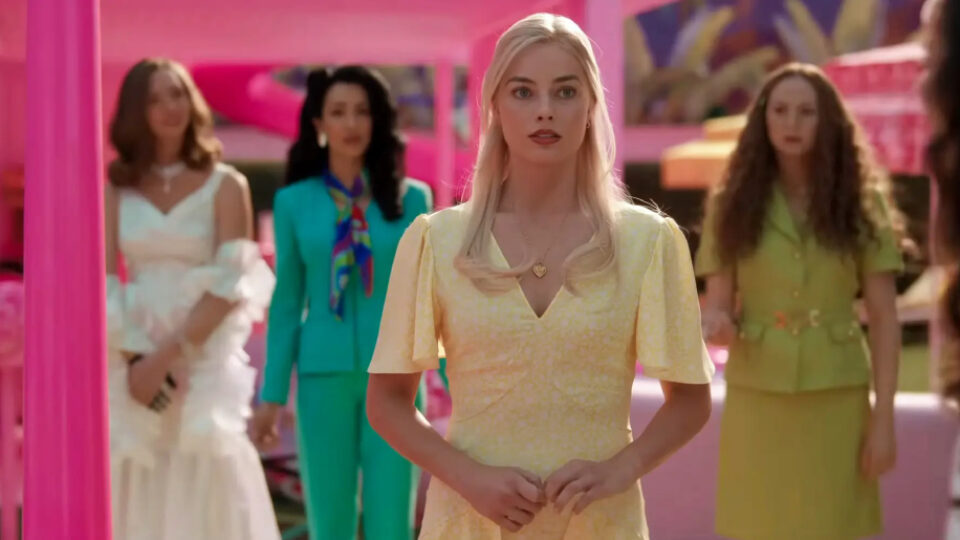 Barbie, il vestito giallo indossato nel film ha un significato nascosto?