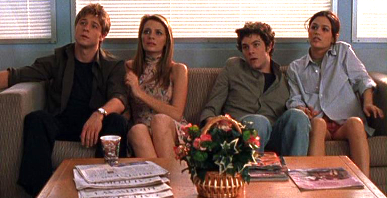 Alcune star del cast di The OC celebrano i 20 anni della serie