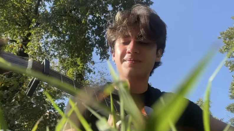 Chi è Jacopo Sol di Amici 24: età, canzoni e Sanremo Giovani